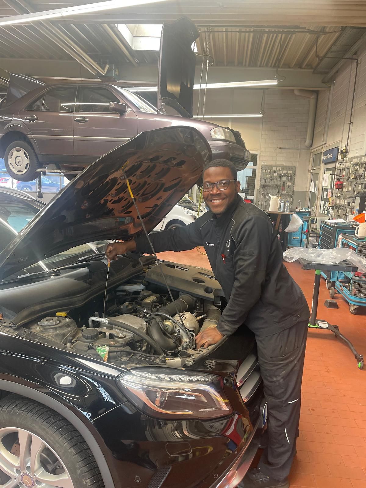 Africa Business Guide - Ghana: Als Praktikant gekommen, als Fachkraft ...